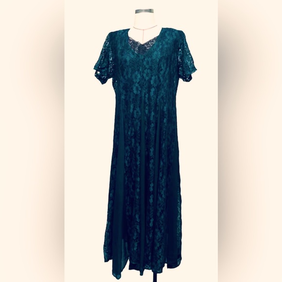 Nostalgia | Dresses | Nostalgia Vintage Lace Dress | Poshmark